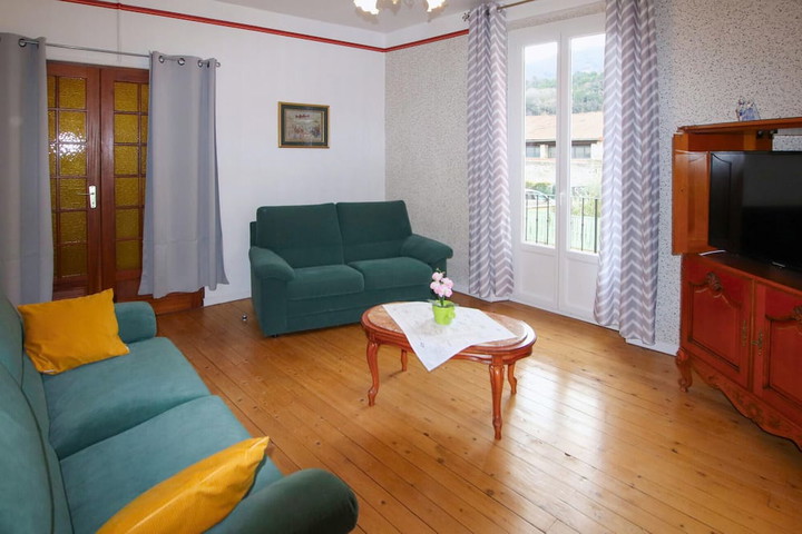 2 Bedroom Cozy Home In Nyons - Nyons