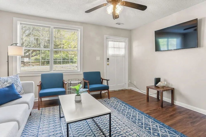 Beachy Bungalow- Walk Downtown, Close To Mcas, And Parris Island! - Beaufort, SC