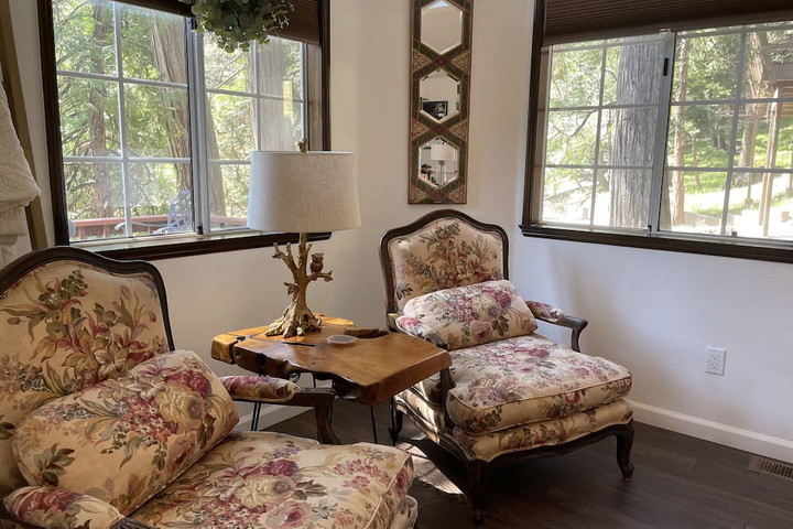 Chic Cabin-new Listing, Low Cleaning Fees, Early Check-in/pay In 2 Payments! - Lake Arrowhead, CA