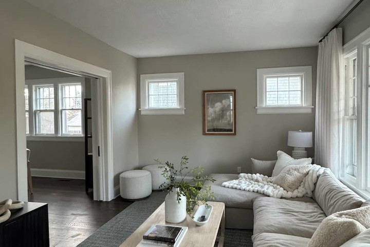 Cozy And Accomodating Designer Home Near Downtown And Mckennan Park - Sleeps 10+ - Sioux Falls, SD