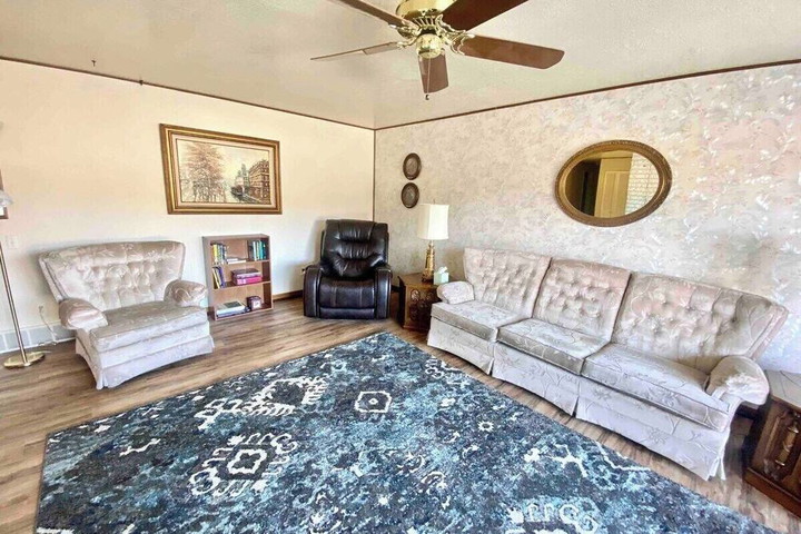 Roomy Midtown Home-large And Central To Everything - Pocatello, ID