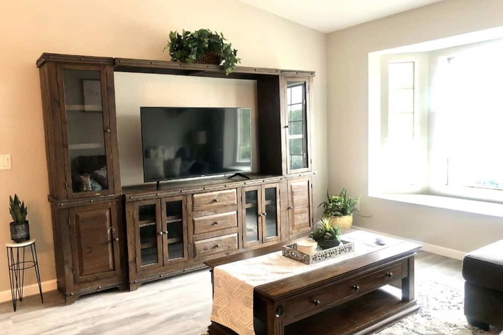 Casa Blanca Retreat, 3 Br Home W/ A/c & Free Wi-fi - Sierra Vista, AZ