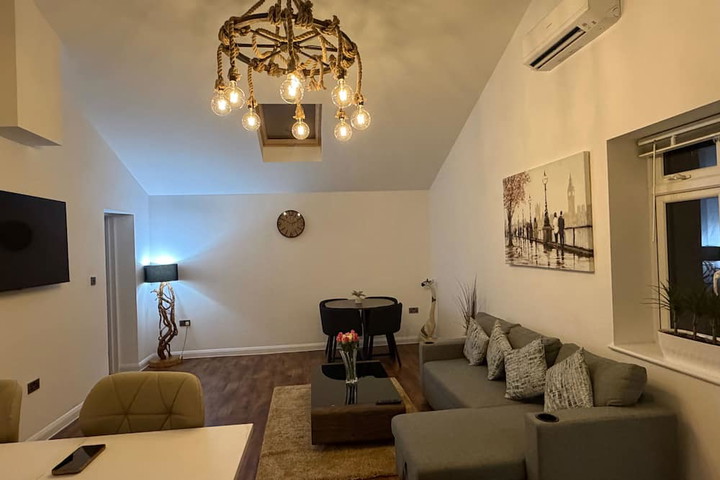 Luxury Flat With Parking & Underfloor Heating - Ringwood