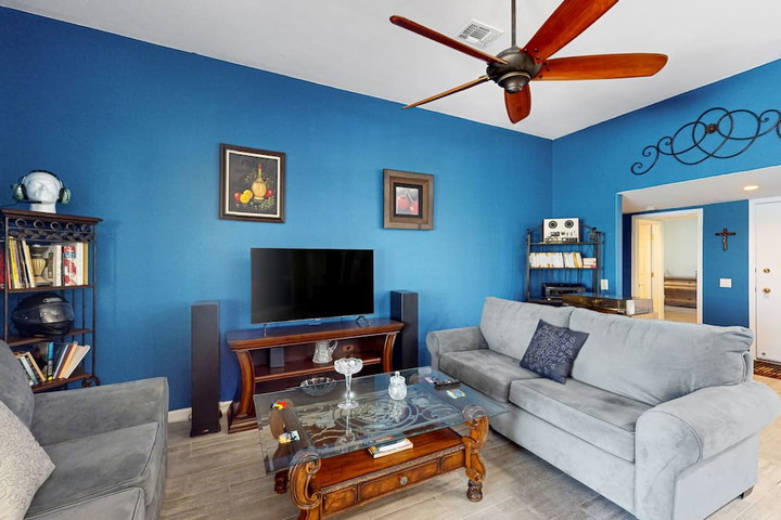 Dog-friendly Home With Private Pool, Yoga Studio, Fitness Room & Great Patio - Sun City