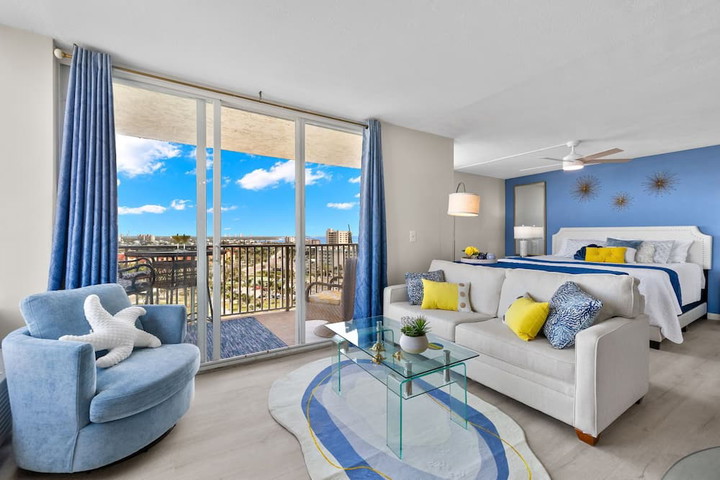 Beachfront Beauty | Amazing Amenities | Estero Beach And Tennis 1102-a - Fort Myers Beach, FL