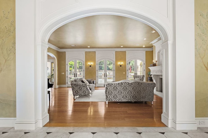 Luxurious Vintage French Chateau - Palo Alto, CA