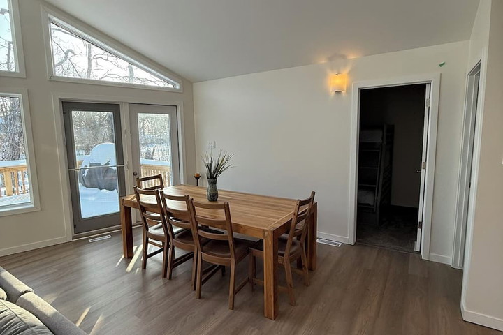 Lake Winnipeg Retreat In Matlock, Mb - Manitoba