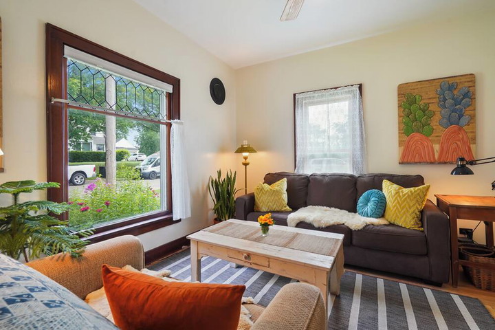 Charming 2-bedroom House In Viroqua With Ac - Viroqua, WI