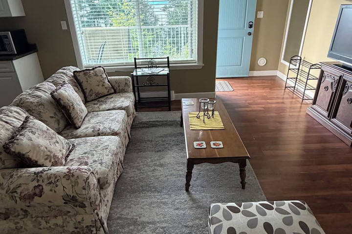 Ocean View Haven, Ocean Views Stunning Sunsets Fully Equipped Home - Nanaimo