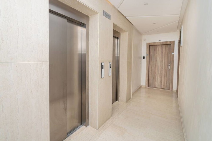 Upscale Apartment With Large Balcony In The Heart Of The City - Tangier