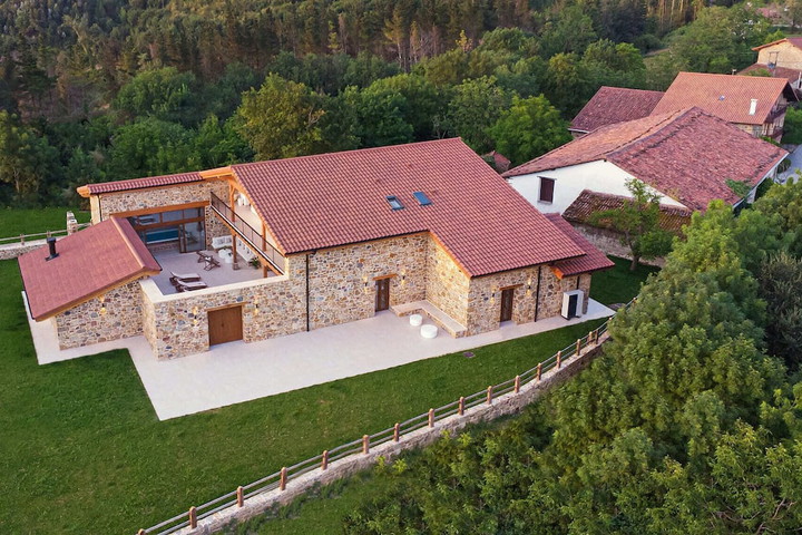 Rural House Orue Baserria In Urdaibai-with Jacuzzi And Sauna - Basque Country