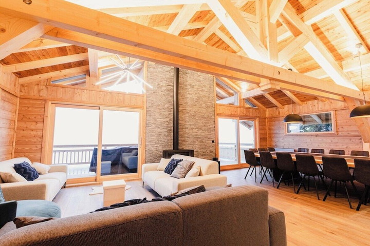 Chalet La Ferme Des Ours, Avec Sauna Pour 18 Personnes - Césane