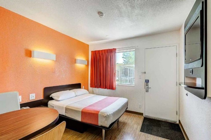 Queen Bed|nsmk|thornton - Arvada, CO