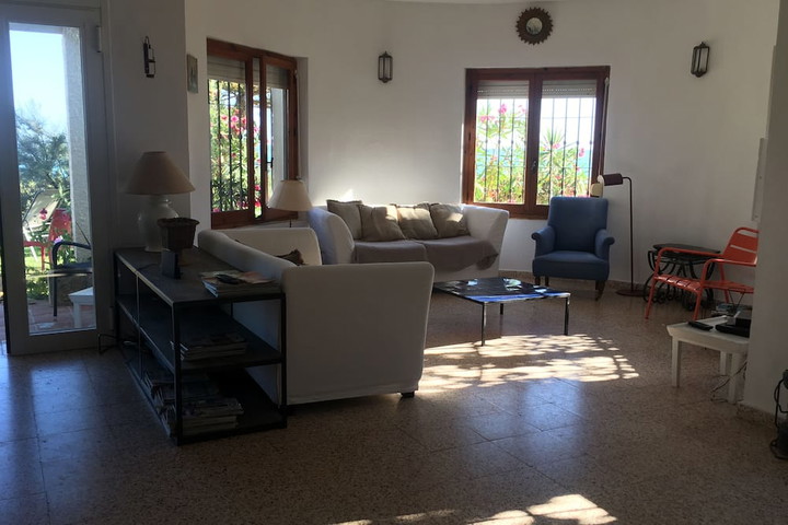 Schöne Villa Mit Meerblick, Großem Garten Und Privatem Zugang Zum Strand - La Cala de Mijas