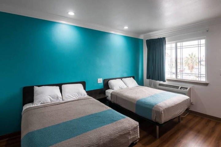2 Queen Beds | Non-smoking, Micfridge - Norwalk, CA