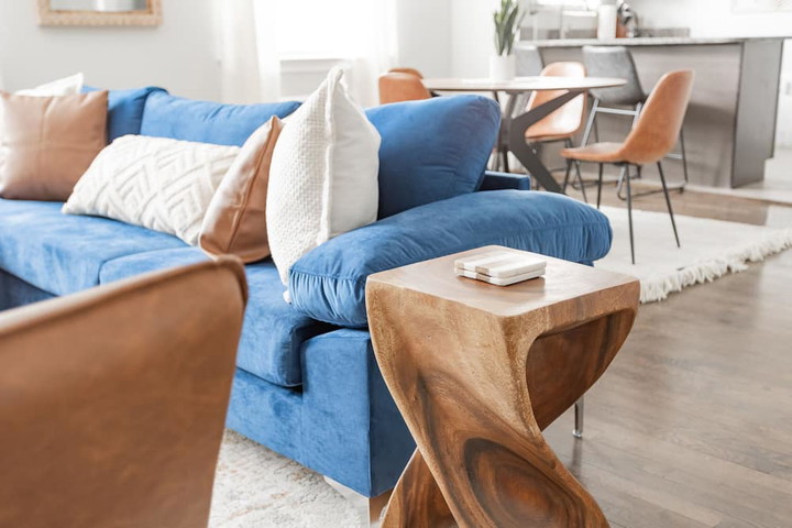 Relaxing 2br Apartment In Lively West Rogers Park - Chicago, IL