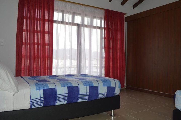 Una Casa Como Tu Hogar. - Guatape