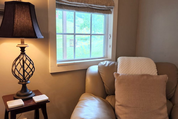 The Birddog Farm Cabin #5 - Lafayette, TN
