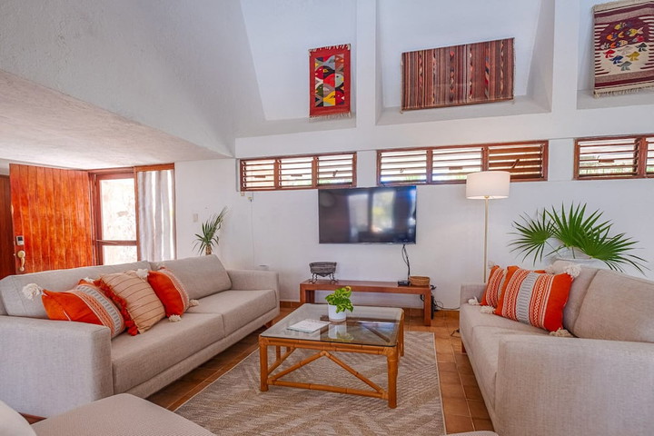 Classic Akumal Villa Located On Yal Ku Lagoon, Pool, Ac And More! - Akumal