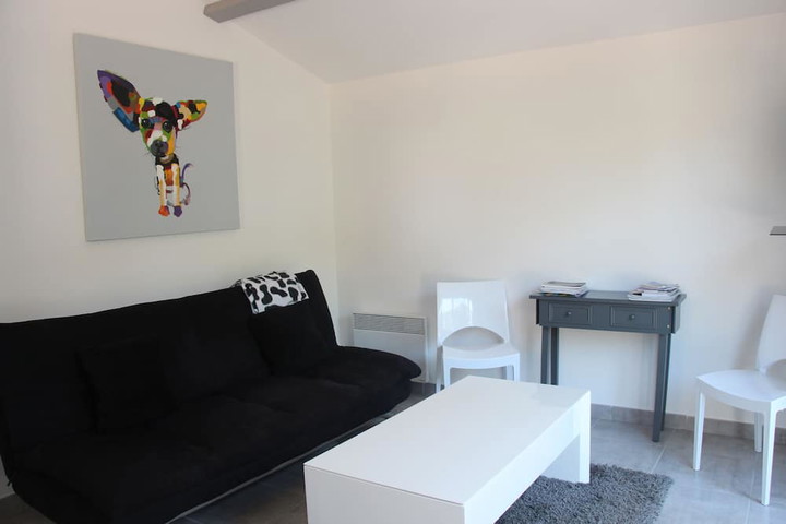 Quiet T2 With Swimming Pool - Velaux