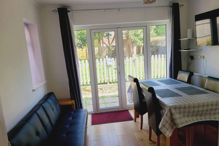 Rusper Retreat - Gatwick - Crawley