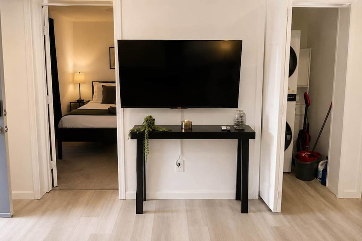 Cozy 2br Unit | Hot Tub, Fire Pit & Outdoor Space In Haltom City - Fort Worth, TX