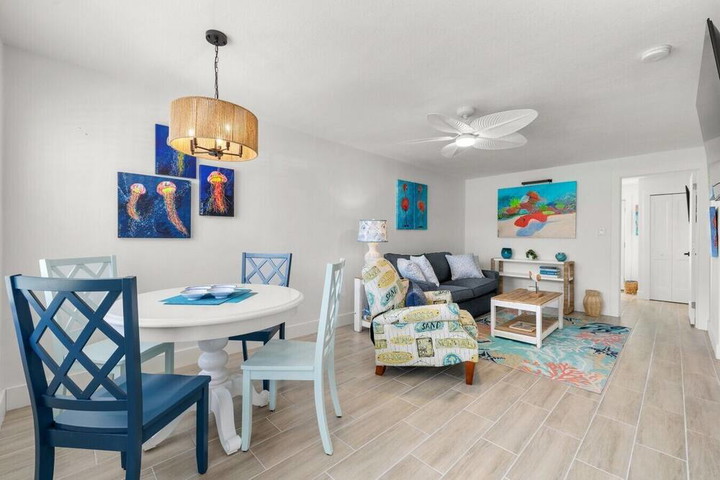 Coastal Stay By Dunedin Causeway - Dunedin, FL
