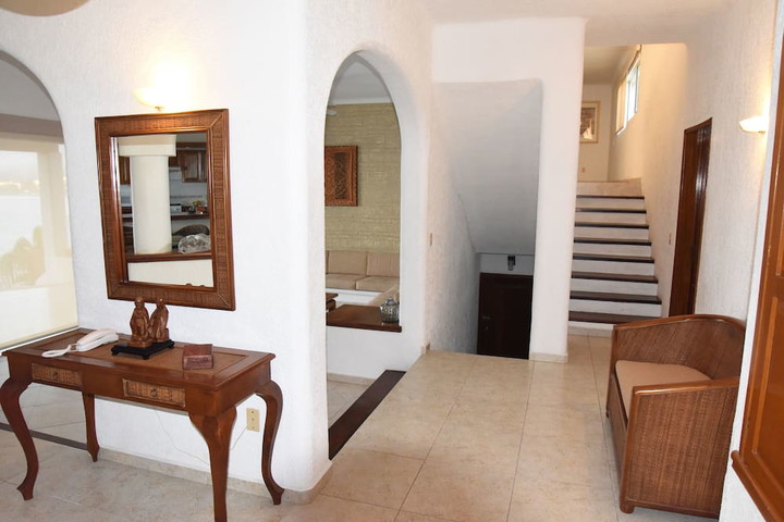 Beautiful Home With Private Beach Just For Rest And Relaxation. - Manzanillo, Colima, Mexico