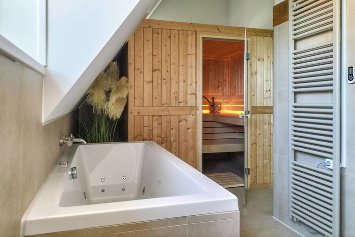Luxurious Home In Ossenisse With Sauna - Terneuzen