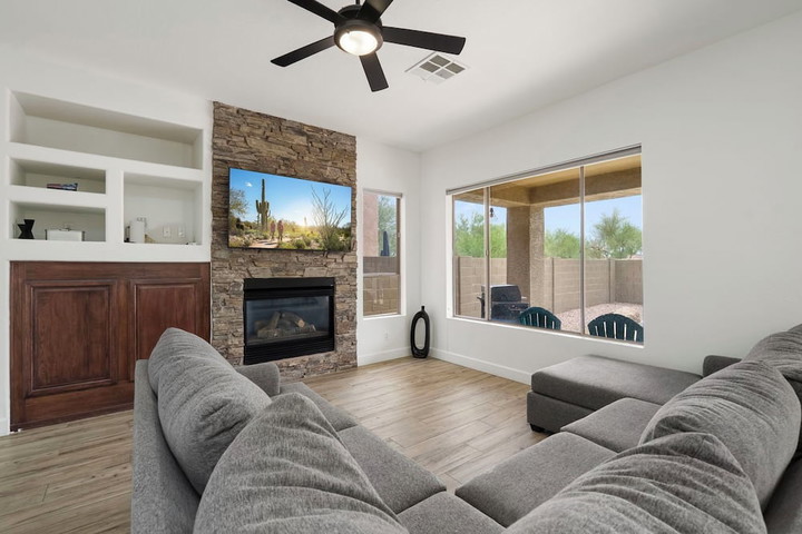 Heated Pool Desert Escape ~ 3br Cave Creek Home! - Carefree, AZ