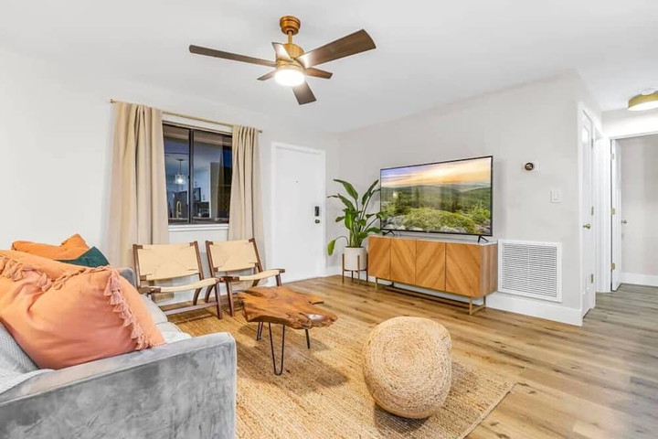 Coastal Retreat Near The Beach - Cape Canaveral, FL