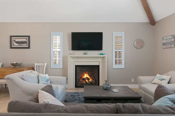 25% Oct 22-25, Perfect For Families, Walk 2 Beach! - Ventura, CA