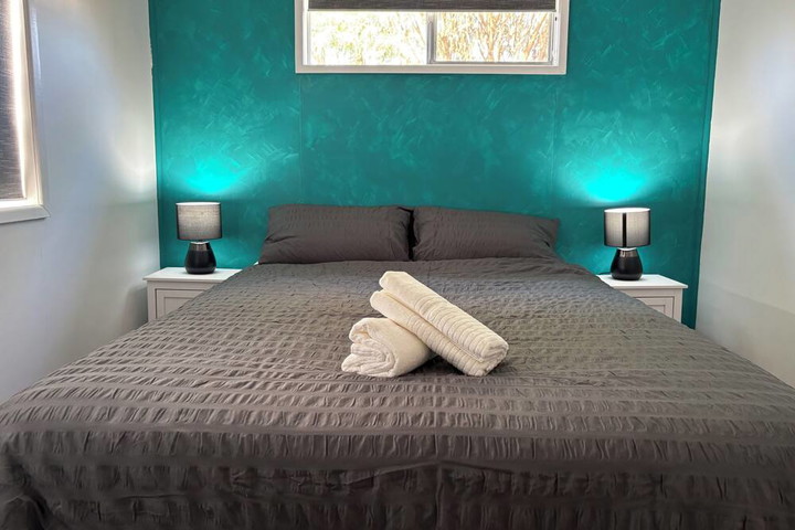 Family Retreat Near Caboolture Hospital - Caboolture