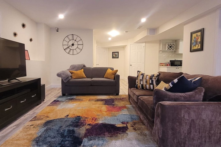 Cozy Home Away From Home - Kingston