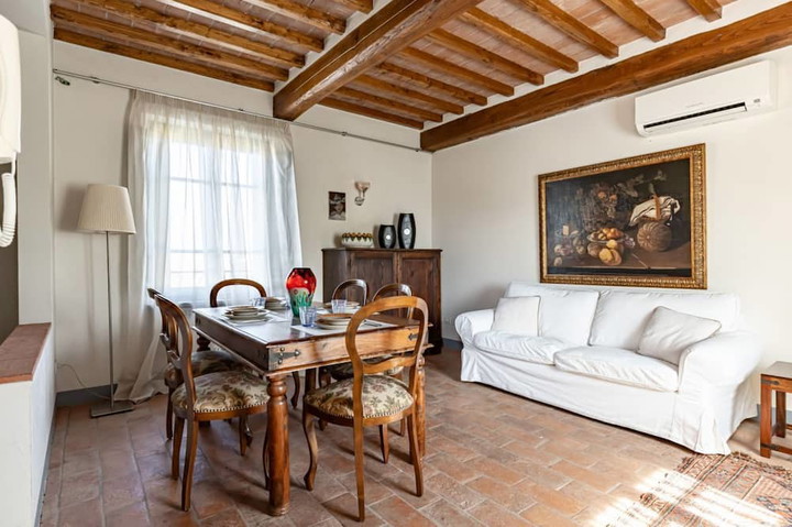 Guesthost - Bel Appartement De 90 M² Au Premier éTage (Accès Par Escalier) De La Célèbre Résidence La Mandolata, Parfait Pour 6 Personnes. La Résidence Est Située à Lido Camaiore Et Offre Piscine Partagée Et Grand Jardin, Idéal Pour La Détente - Marina di Pietrasanta