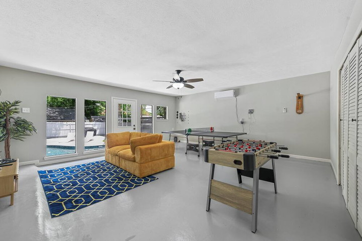 5br Family Home W/ Pool Near At&t Stadium - Fort Worth, TX