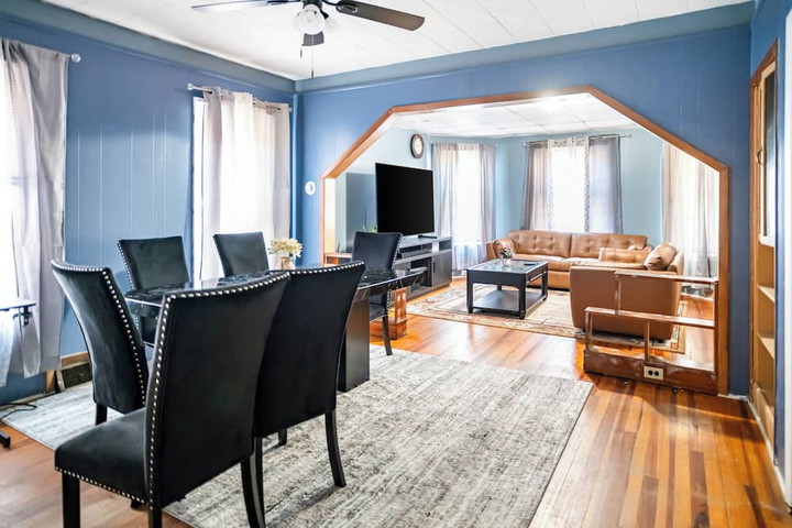 Spacious Home Near Downtown & Casino - Free Parking - Clifton Park, NY