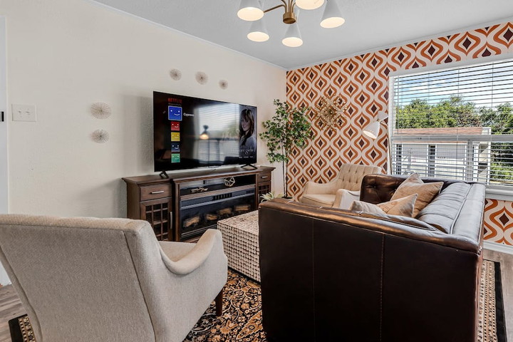 Woodstock:2nd Floor, Walk To A&m - Bryan, TX