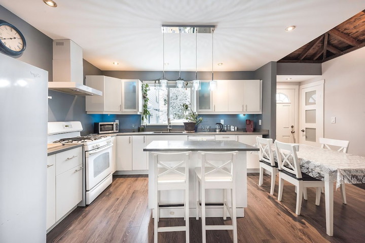 Spacious Downtown Character Rancher - Chilliwack