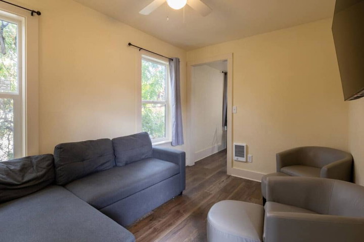 Capistrano 1br | Private Balcony - Eugene, OR