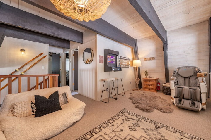 Northstar A-frame Cabin With Hot Tub | Resort Shuttle, Sleeps 8 - Olympic Valley, CA