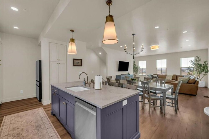 Sienna Cove | 5br Desert Color Escape | Rooftop Deck + Resort Amenities - St. George, USA