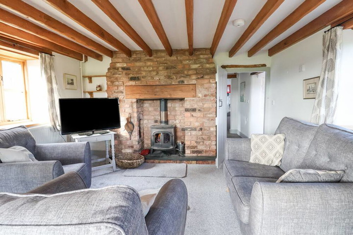 Rhydonnen Bach, Family Friendly, With Open Fire In Llanrhaeadr - Ruthin