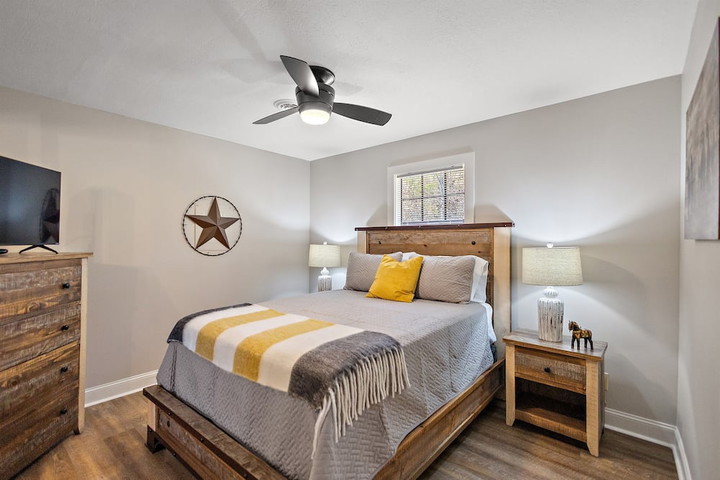 Cottage 7 - Last Resort - Jackson, MS