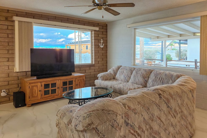 Maison En Bord De Rivière à Bullhead City Avec Vue Sur La Montagne ! - Laughlin, NV