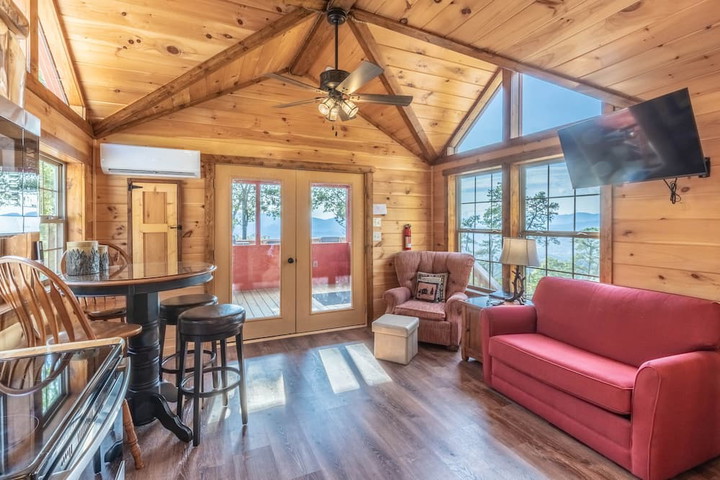 Cozy On A Cloud-covered Screened Porch - Fire Pit - Mountain View -4wd-awd - Cherokee, NC