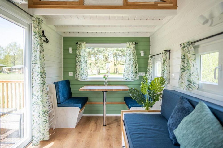 Luxe Tiny House (Max. 5 Personen) Met Naastgelegen Safaritent (Max. 2 Personen) Voor Maximaal 7 Personen Samen. Airconditioning En Volop Ruimte, Midden In De Natuur. Wellness Inbegrepen. Glamping Zeewolde. - Soest