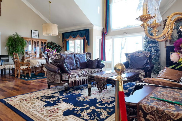 Luxury Riverside Villa With Magnificent Riverviews - Pointe-Claire