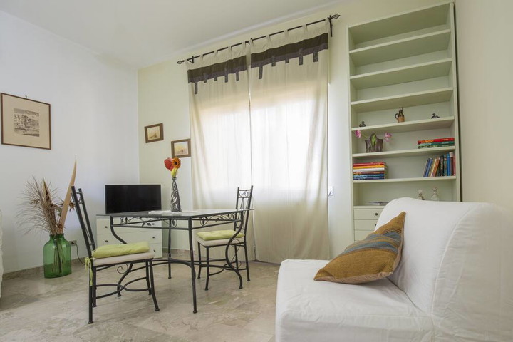 Familyholidays Magnolia. Apartments In Villa With Garden Near The Sea. - Castelbuono