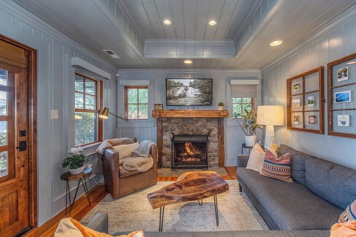 Little Falls Bungalow - Brevard, NC